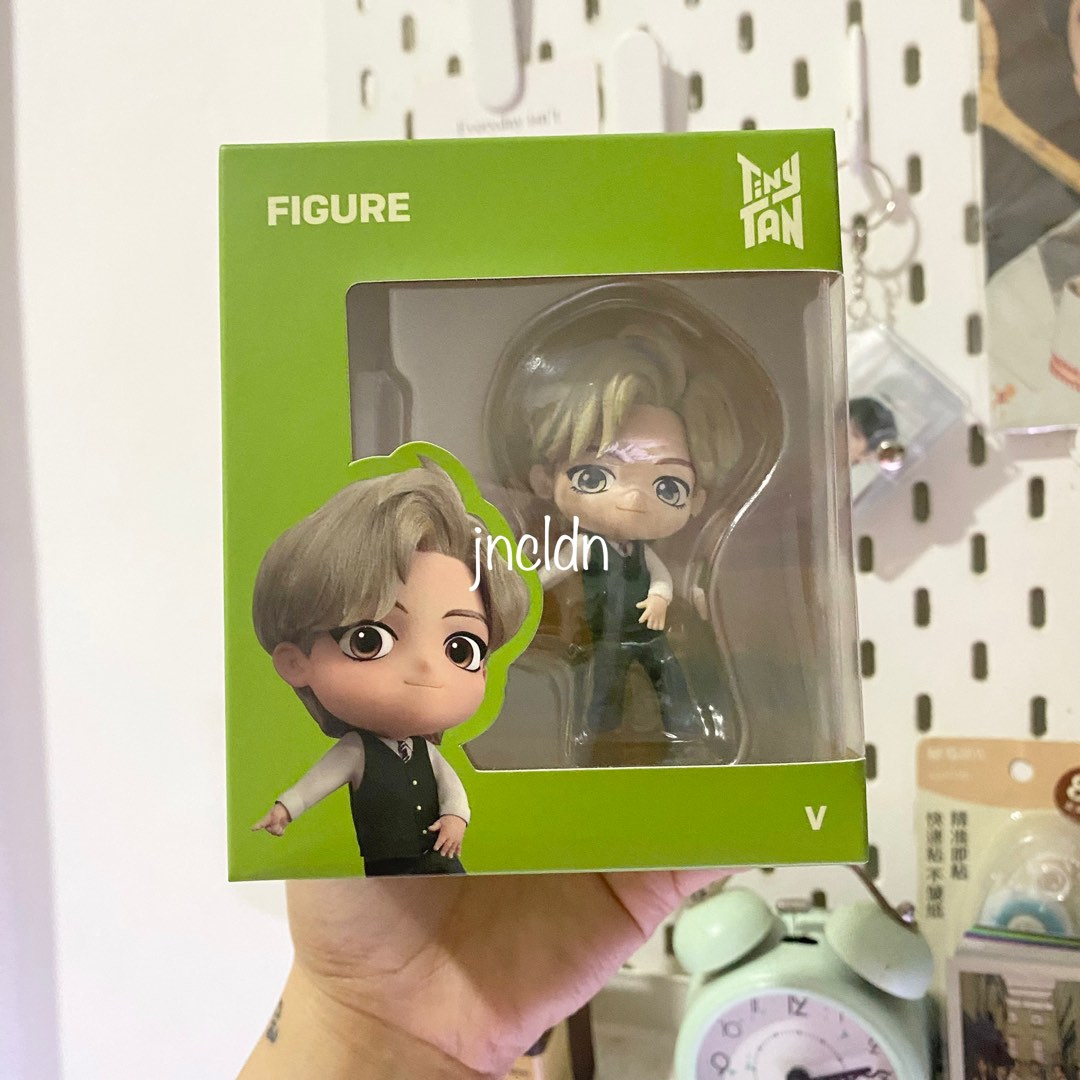 tinytan dynamite minifigure - v/taehyung, Hobbies & Toys, Memorabilia & Collectibles, K-Wave on ...
