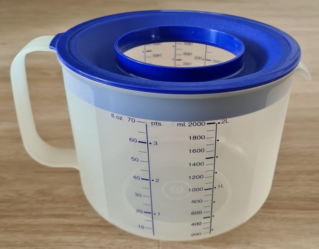 Tupperware Pitcher, Measuring Cup, Furniture & Home Living, Kitchenware ...