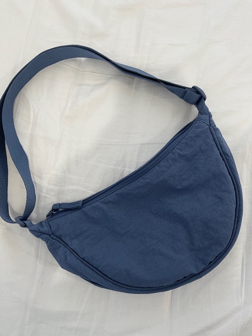 Uniqlo bag, Women's Fashion, Bags & Wallets, Cross-body Bags on Carousell