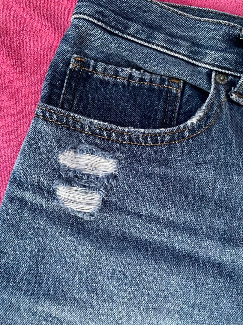 Uniqlo Maong Shorts, Women's Fashion, Bottoms, Shorts on Carousell