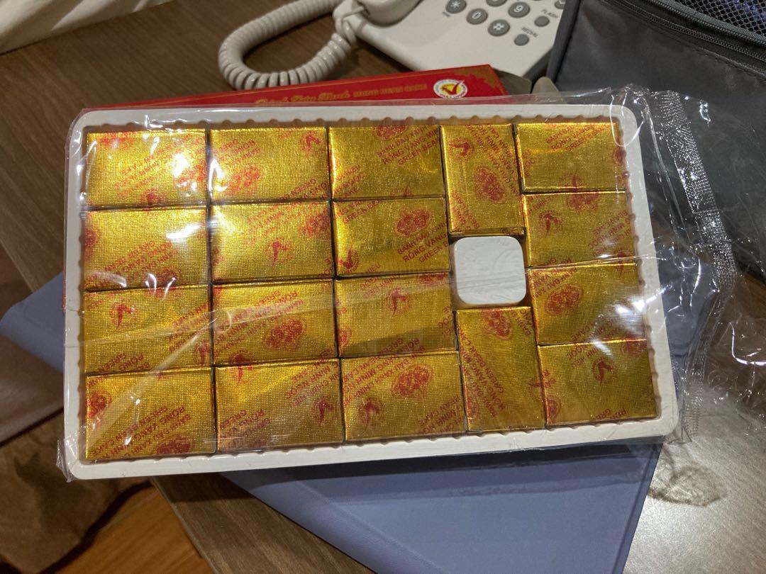 Vietnamese Snack - Rong Vang Minh Ngoc (Green Bean Cake), Food & Drinks ...