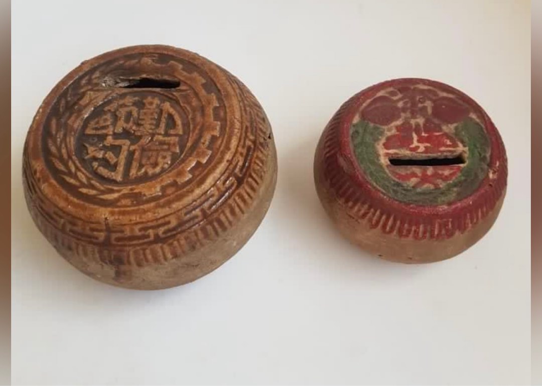 Vintage clay coin banks, Hobbies & Toys, Memorabilia & Collectibles ...