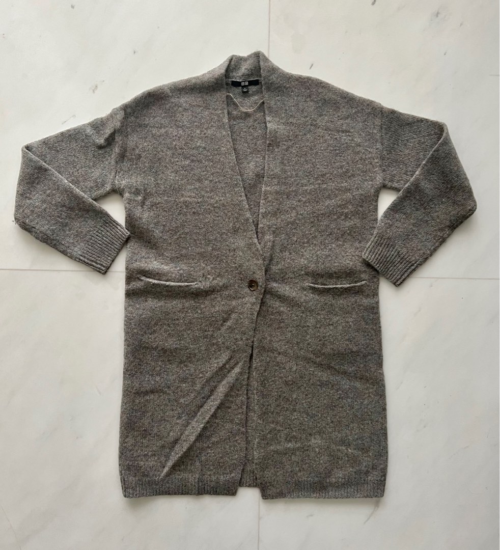 Women Uniqlo knit gown, Women's Fashion, Coats, Jackets and Outerwear ...