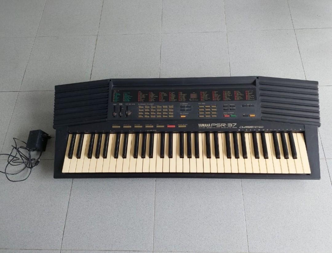 Yamaha PSR-37 electric organ, Hobbies & Toys, Music & Media, Musical ...