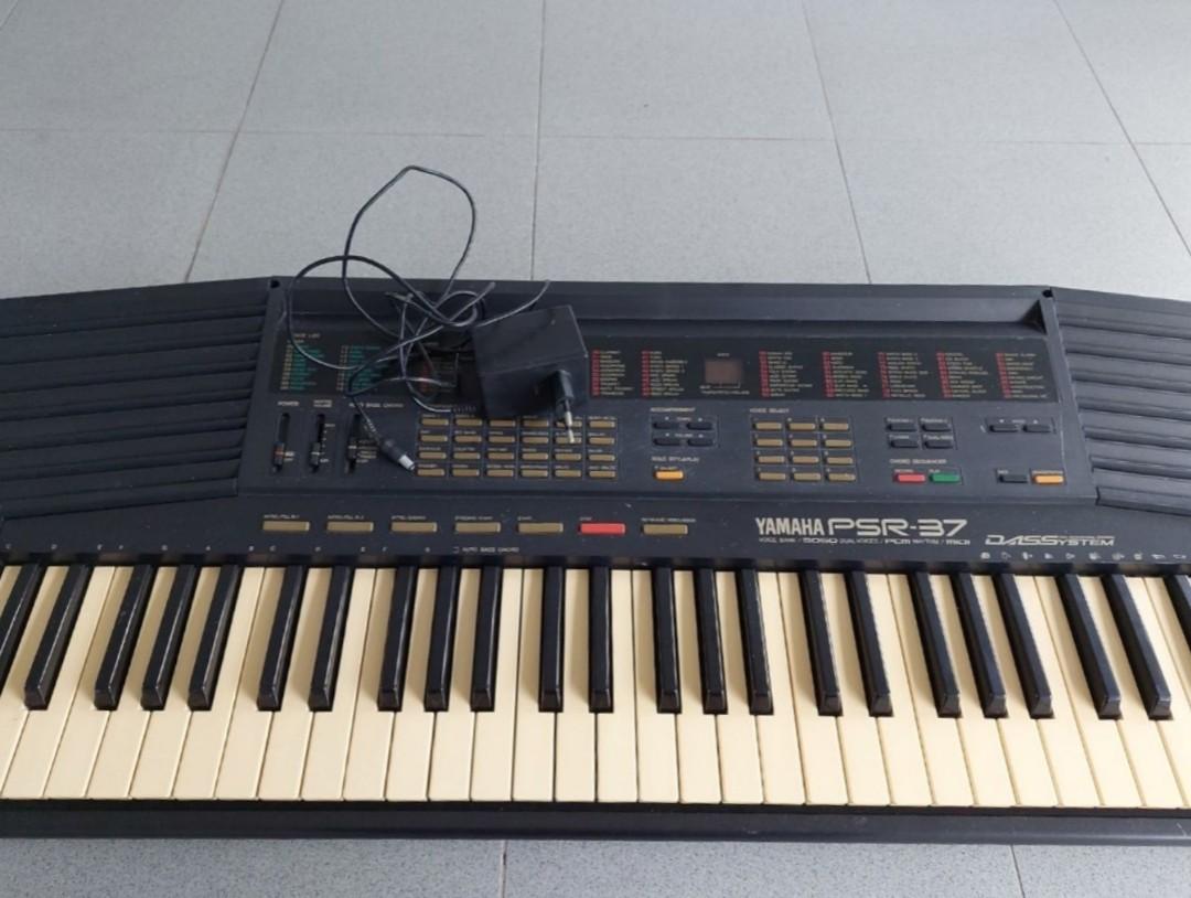 Yamaha PSR-37 electric organ, Hobbies & Toys, Music & Media, Musical ...