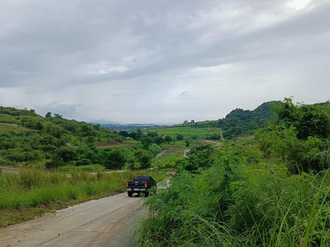 10k per sqm EastRidge Lot Near Escalera Cafe, Property, Rentals, Lot on ...