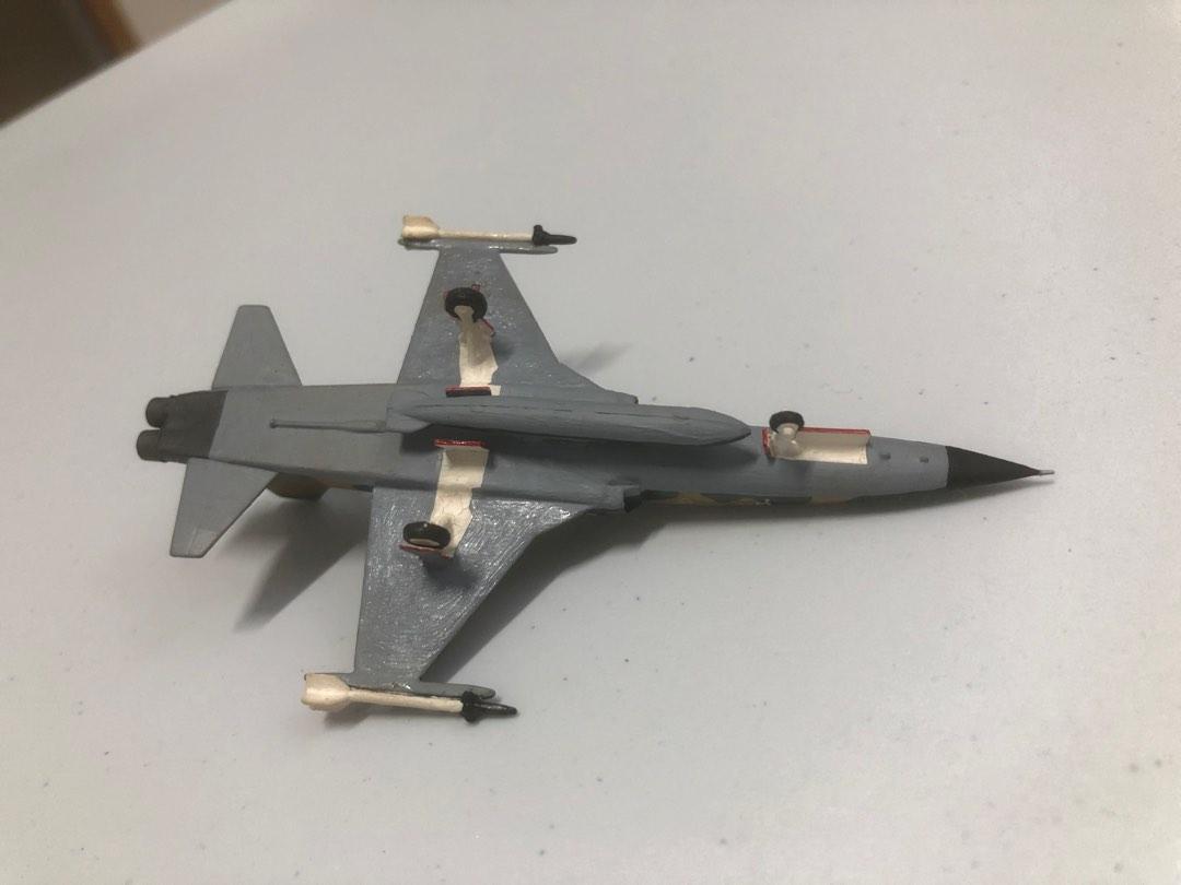 1/144 F-5A (modified from Dragon 1/144 F-5E), Hobbies & Toys, Toys & Games on Carousell