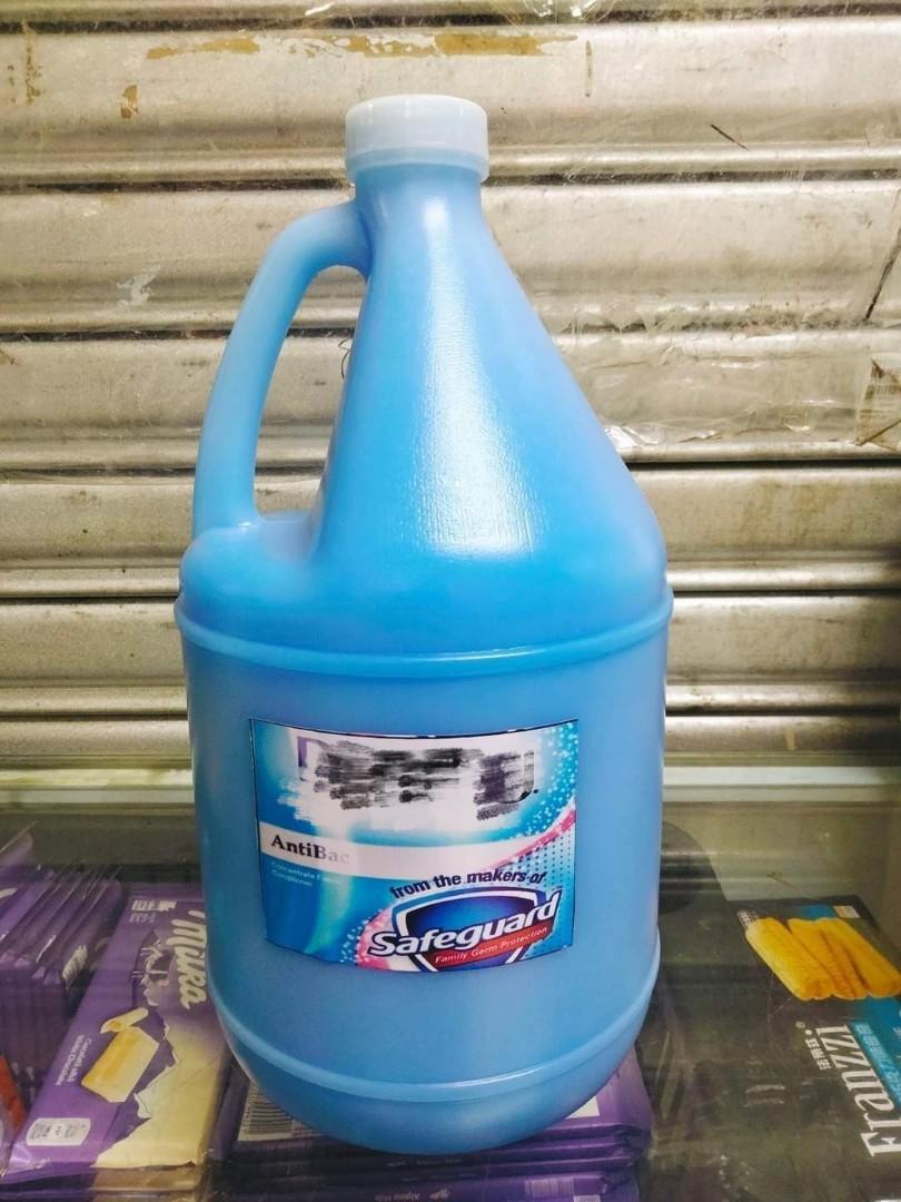 3.7 Gallon Fabcon, Furniture & Home Living, Cleaning & Homecare ...