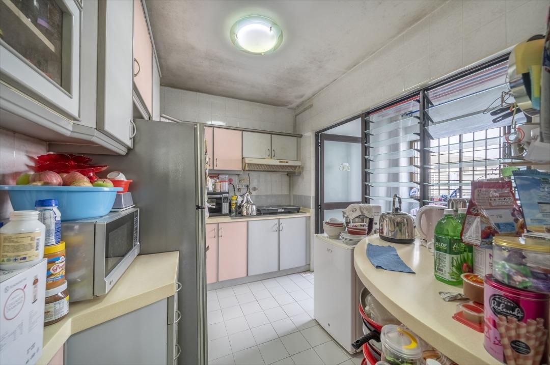 517 Woodlands Drive 14, Property, For Sale, HDB on Carousell