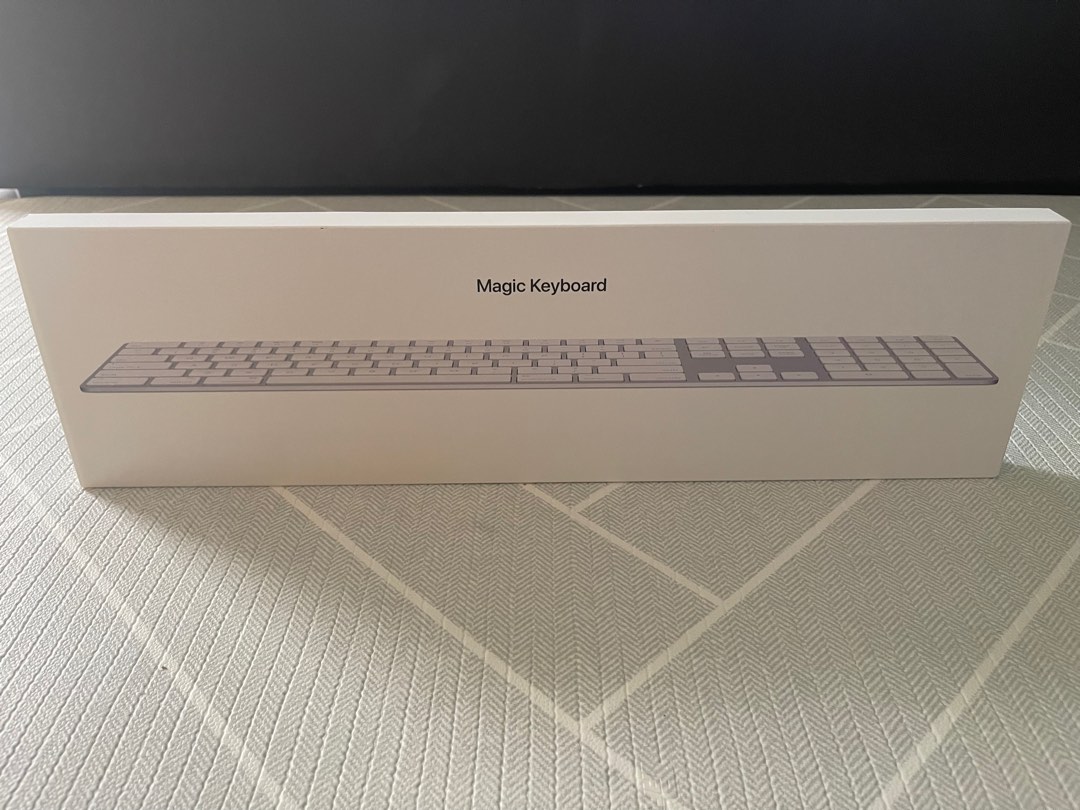 Apple Magic Keyboard with Numeric Keypad (Wireless) - US English - Silver, Computers & Tech ...