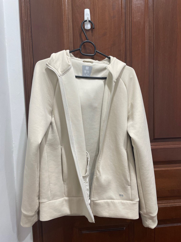 beige uniqlo jacket, Women's Fashion, Coats, Jackets and Outerwear on ...