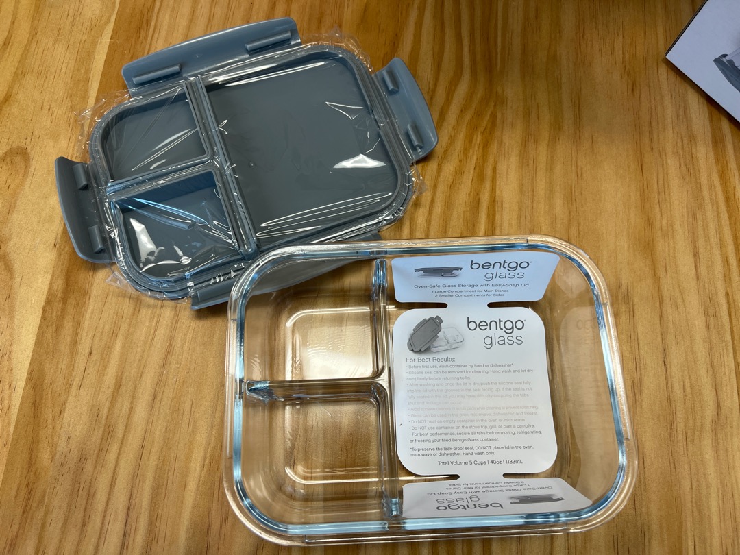 Bentgo glass lunch container 玻璃飯盒 (可放微波爐), 傢俬＆家居, 廚具和餐具, 食物整理及儲存 ...
