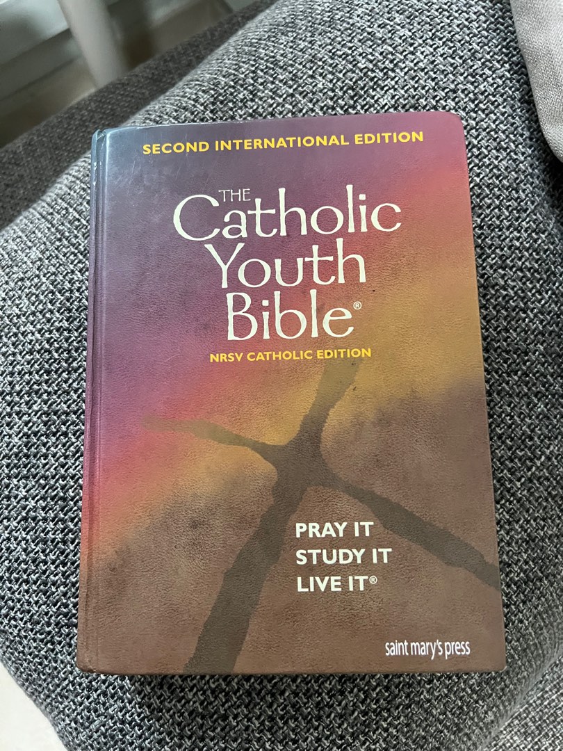 Catholic Youth Bible 2nd Edition, Hobbies & Toys, Books & Magazines ...