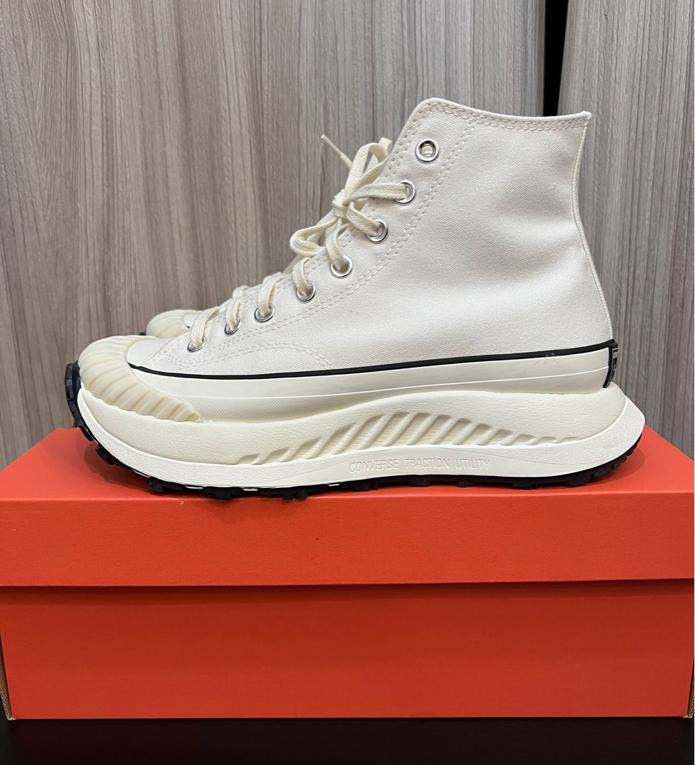 Converse Chuck 70 AT-CX, Men's Fashion, Footwear, Sneakers on Carousell
