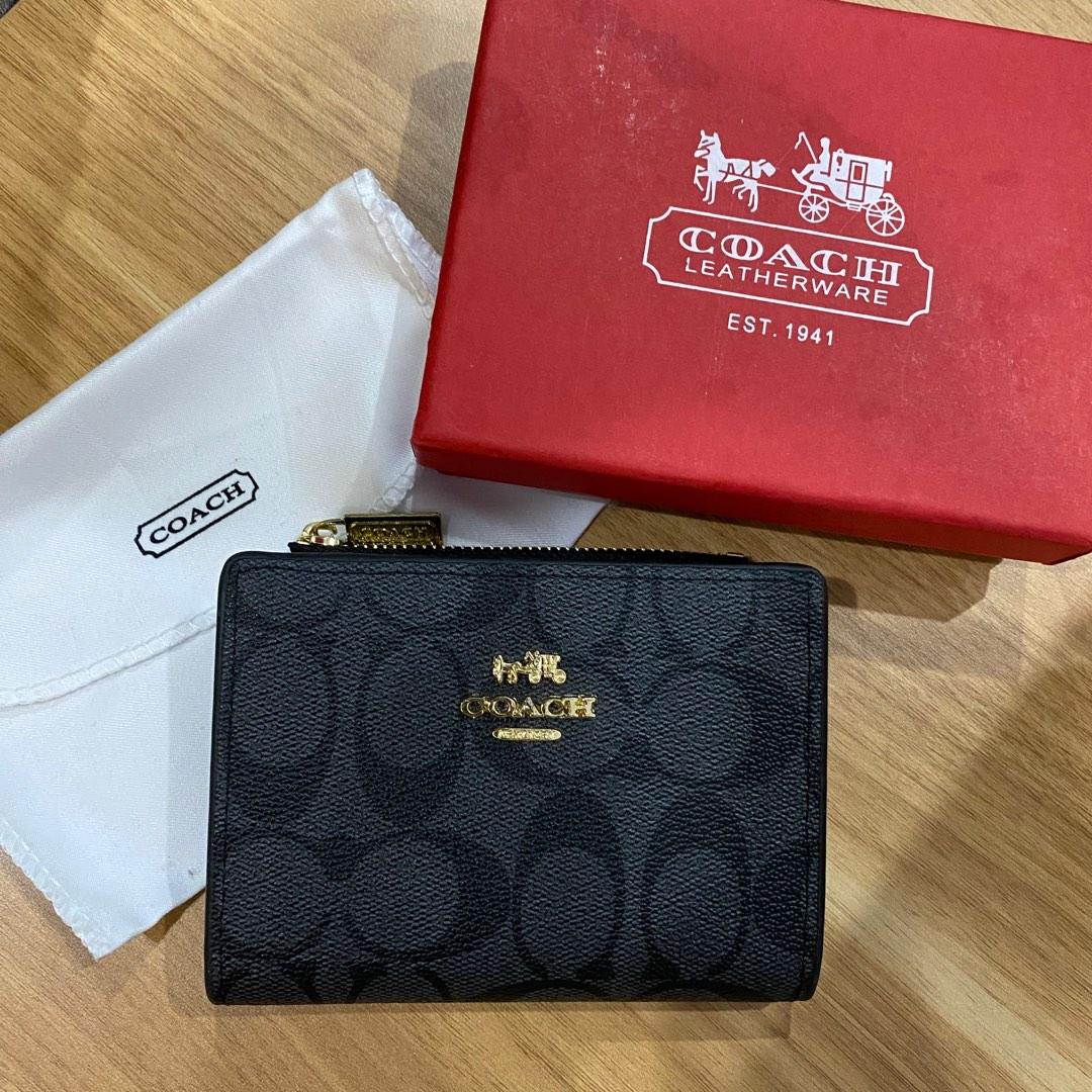 Dompet coach mini 2fold hitam NEW, Barang Mewah, Tas & Dompet di Carousell