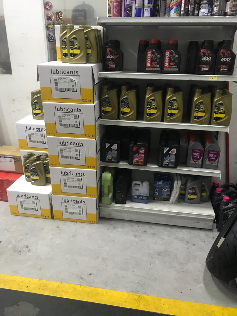 Eni 100% original engine oil made in Italy, Motorcycles, Motorcycle ...
