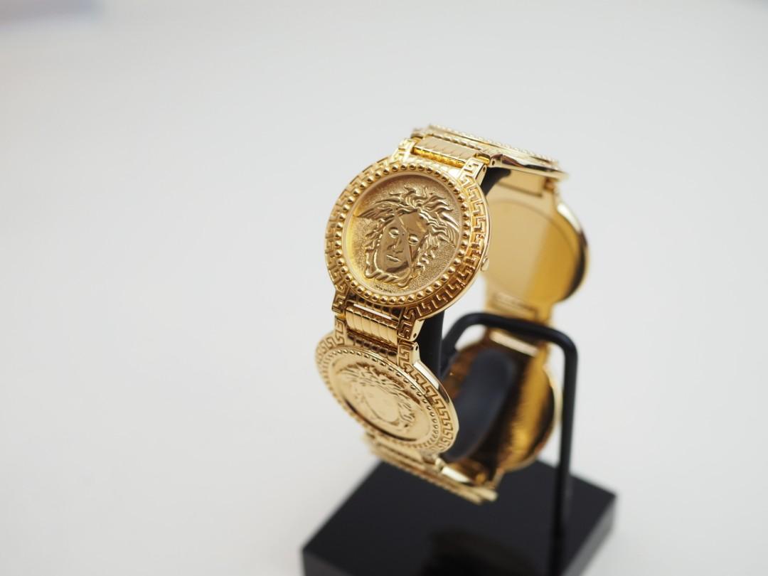 Gianni Versace Signature Coin Watch, Women's Fashion, Watches ...