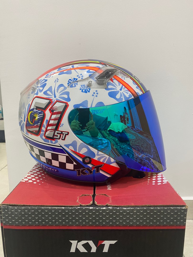 helmet kyt merdeka 61 , Motorbikes on Carousell