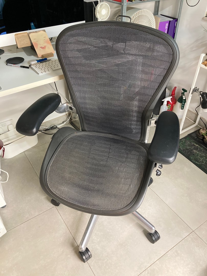 Herman Miller Aeron Office Chair, 傢俬＆家居, 傢俬, 椅子 - Carousell