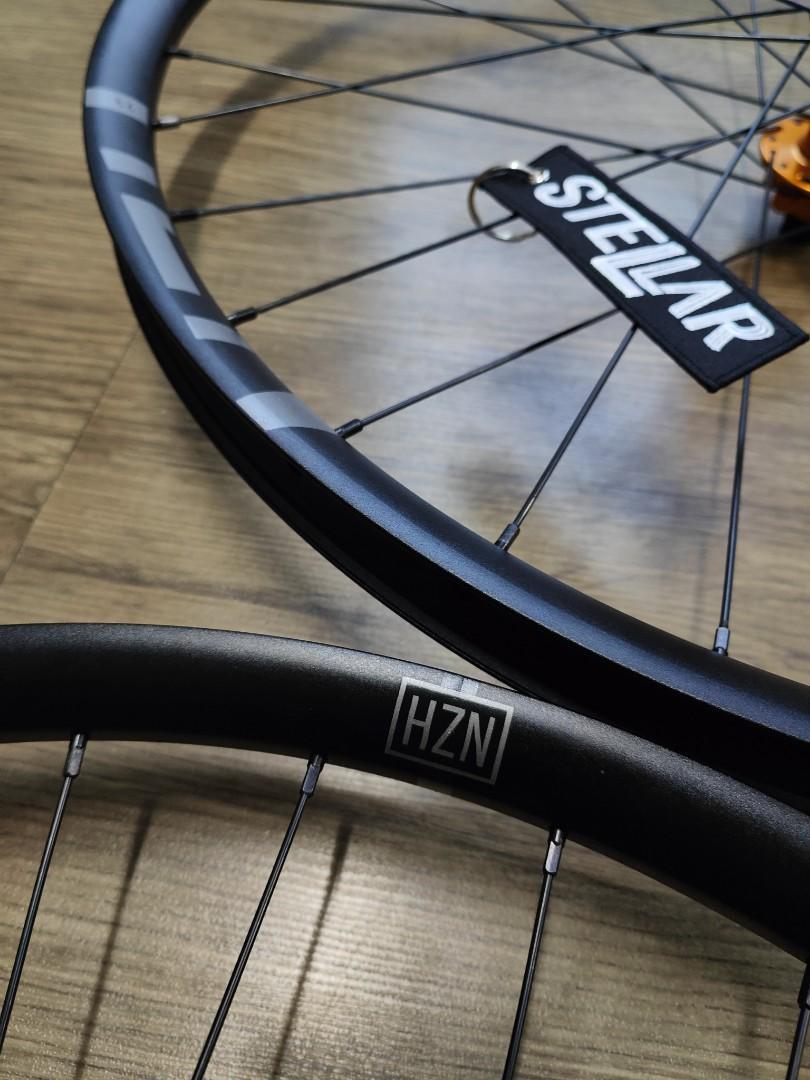 Hope Pro4 Nukeproof Horizon V2 wheelset Chris king i9 hydra, Sports ...