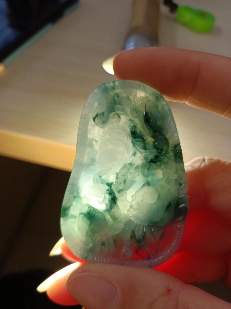 Jadeite pendant. Ice grade with flowers, Women's Fashion, Jewelry ...