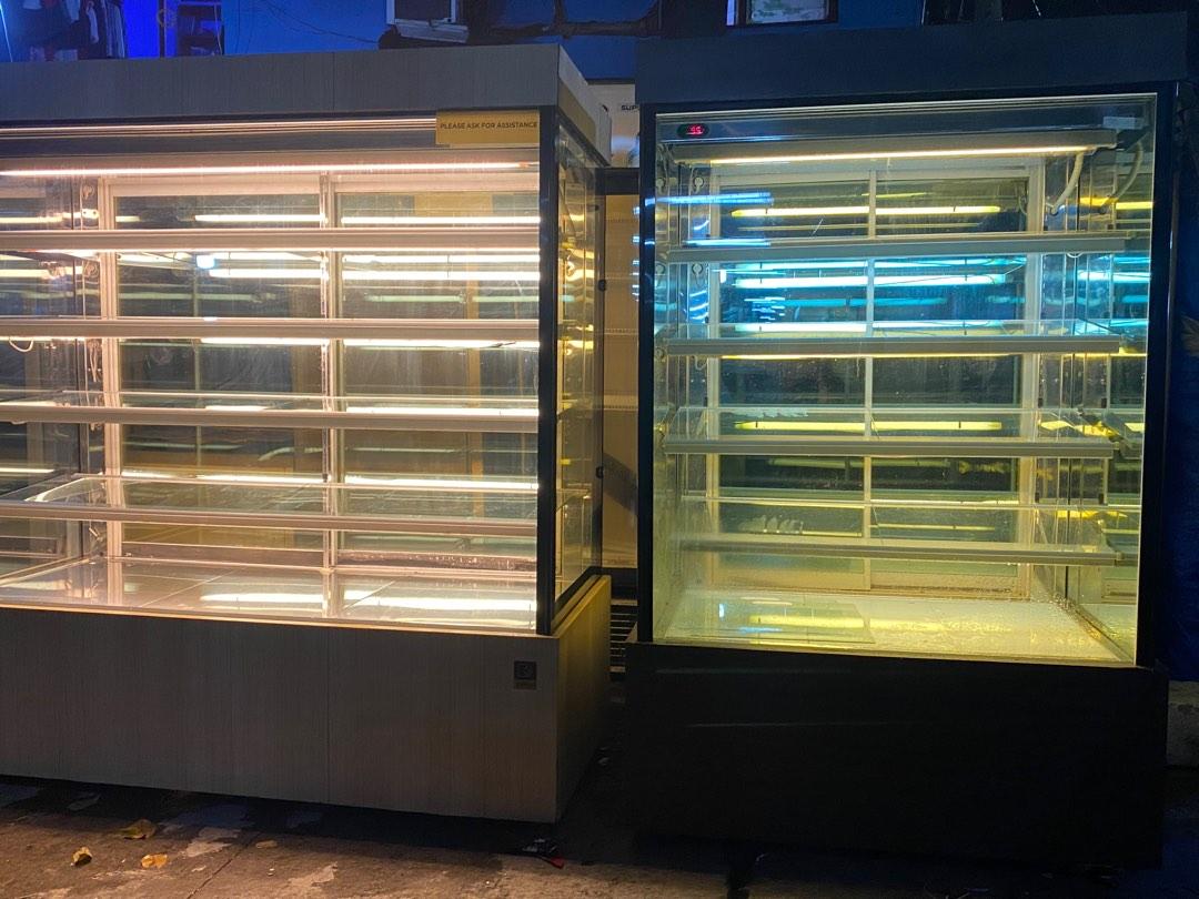 KINCO SHOWCASE DISPLAY / CAKE CHILLER, TV & Home Appliances, Kitchen ...