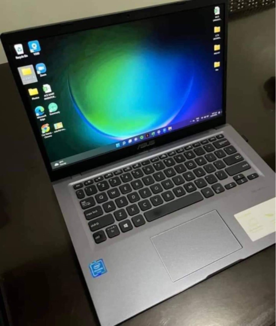 Laptop, Computers & Tech, Laptops & Notebooks on Carousell