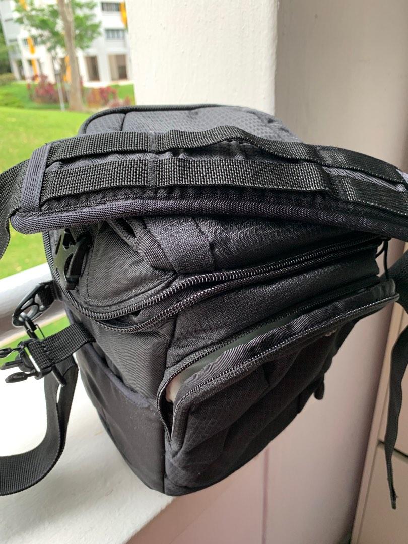 Lowepro toploader Zoom 70 Aw II, Photography, Photography Accessories ...