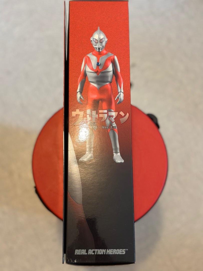 Medicom Real action hero ultraman A type ver 2.0, 興趣及遊戲, 玩具 & 遊戲類 ...