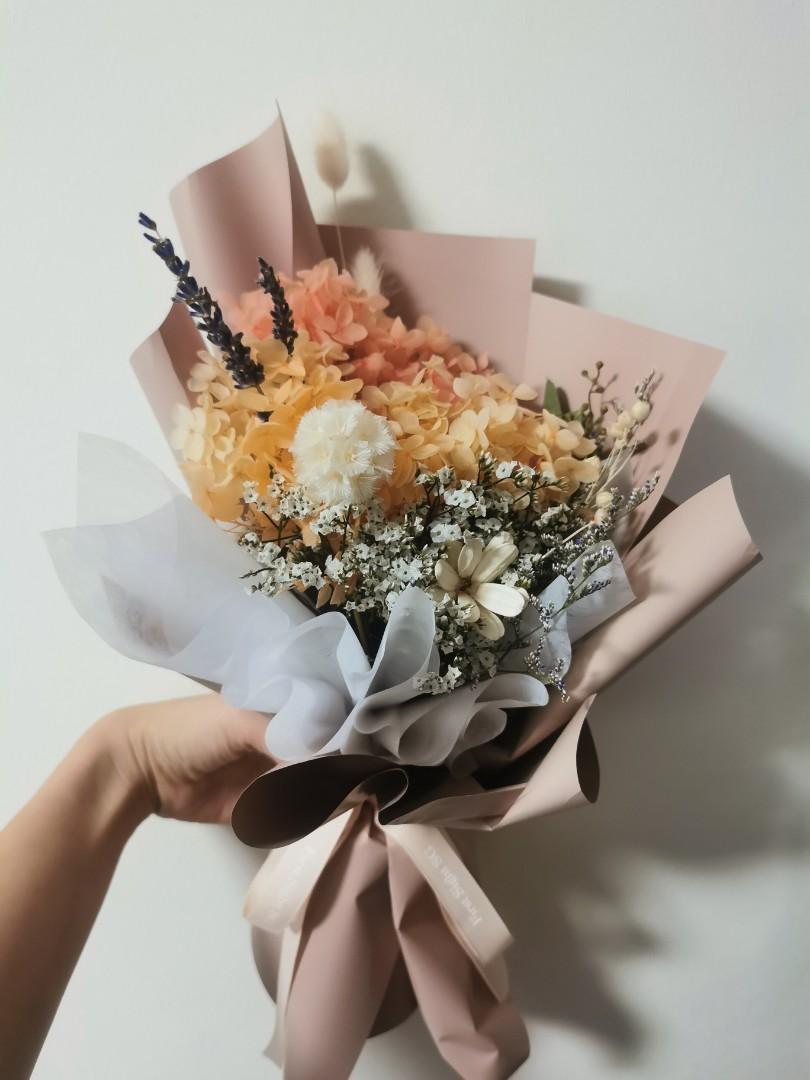 Preserved Small Flower Bouquet, Hobbies & Toys, Stationery & Craft ...