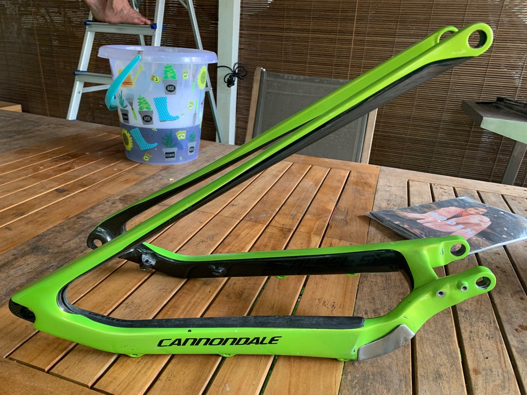 Rear triangle - Cannondale Scalpel carbon, Sports Equipment, Bicycles ...