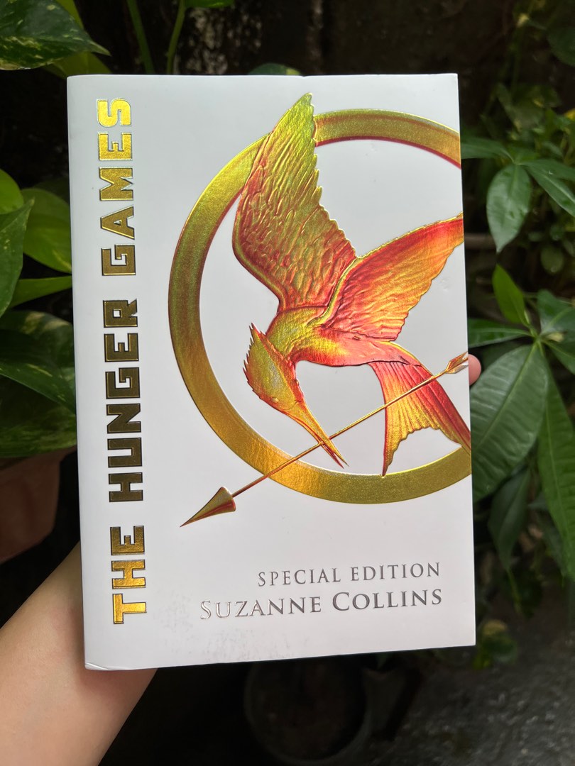 The Hunger Games special edition, Hobbies & Toys, Books & Magazines ...