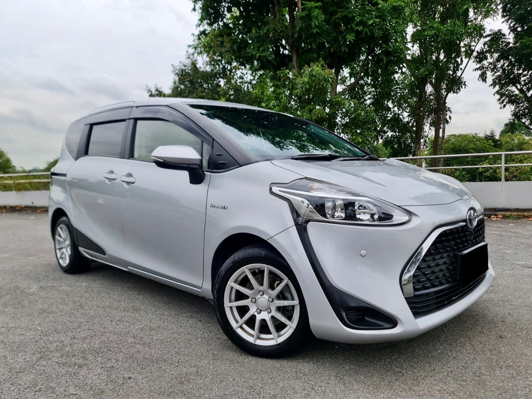 Toyota Sienta Hybrid 1.5 X 7-Seater (A), Cars, Used Cars on Carousell