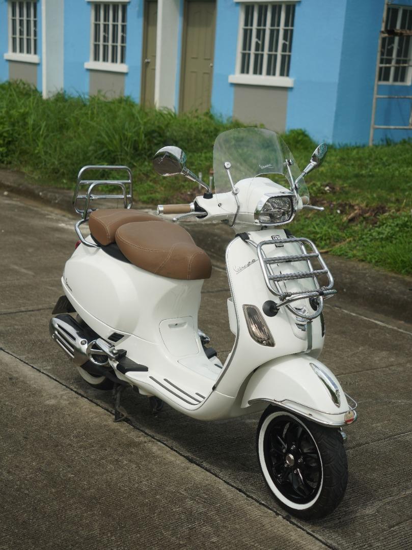 Vespa s125 2020 iget White, Motorbikes, Motorbikes for Sale on Carousell