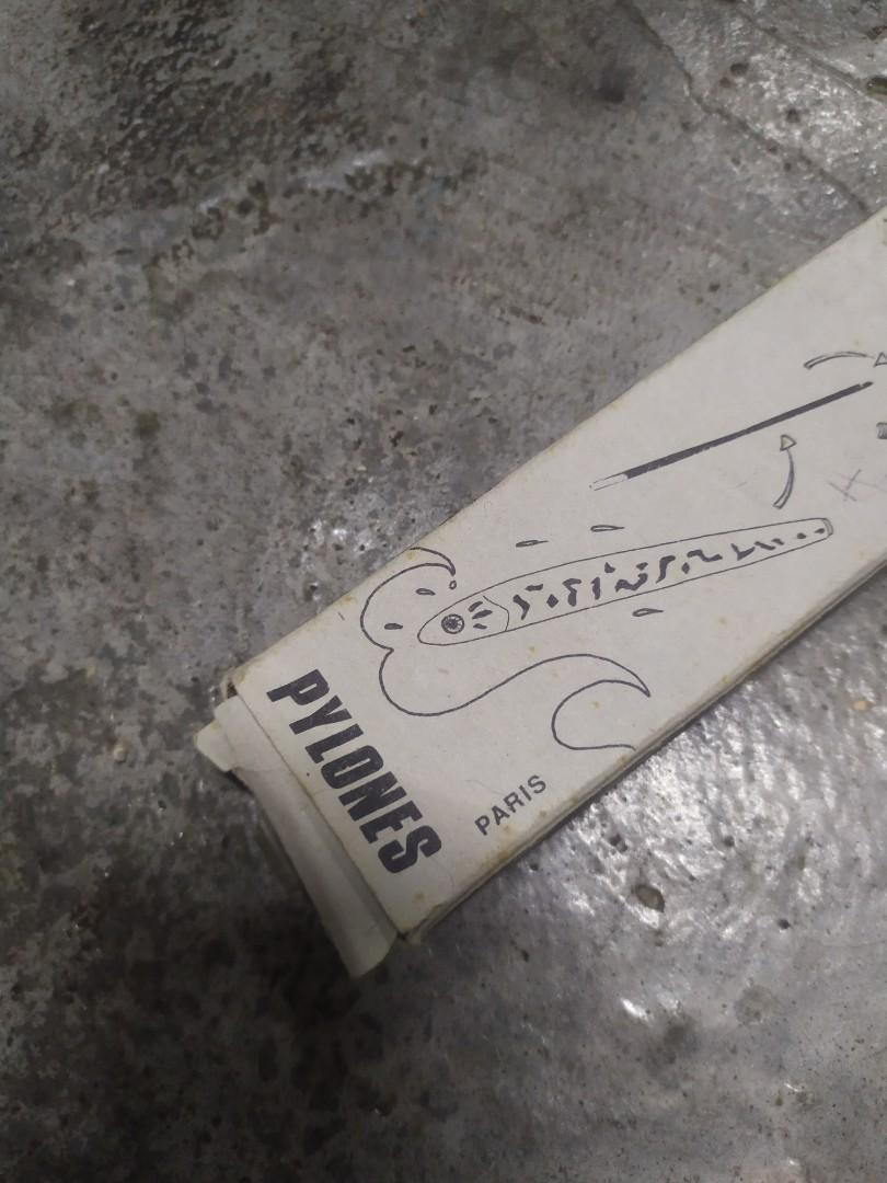 Vintage Pylones Fish Pen, Hobbies & Toys, Collectibles & Memorabilia, Vintage Collectibles on ...