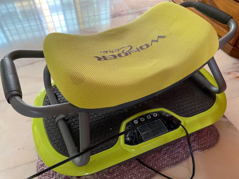 WonderCore Rock N Fit Vibration Shaper, Sports Equipment, Exercise ...