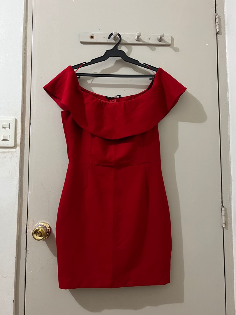 Zara Basic Off Shoulder Red Dress, Women's Fashion, Dresses & Sets ...