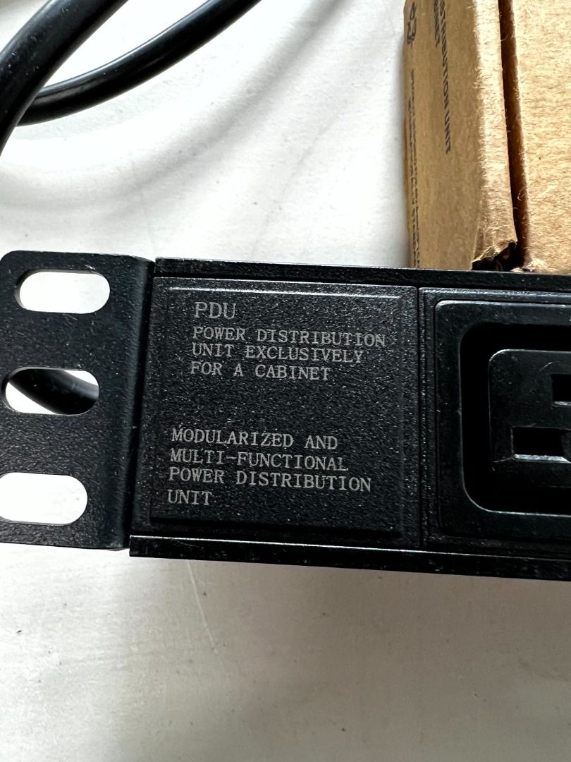 1U 6x C19 16A Horizontal PDU input 16A c-form male (5KVA to 8KVA UPS ...