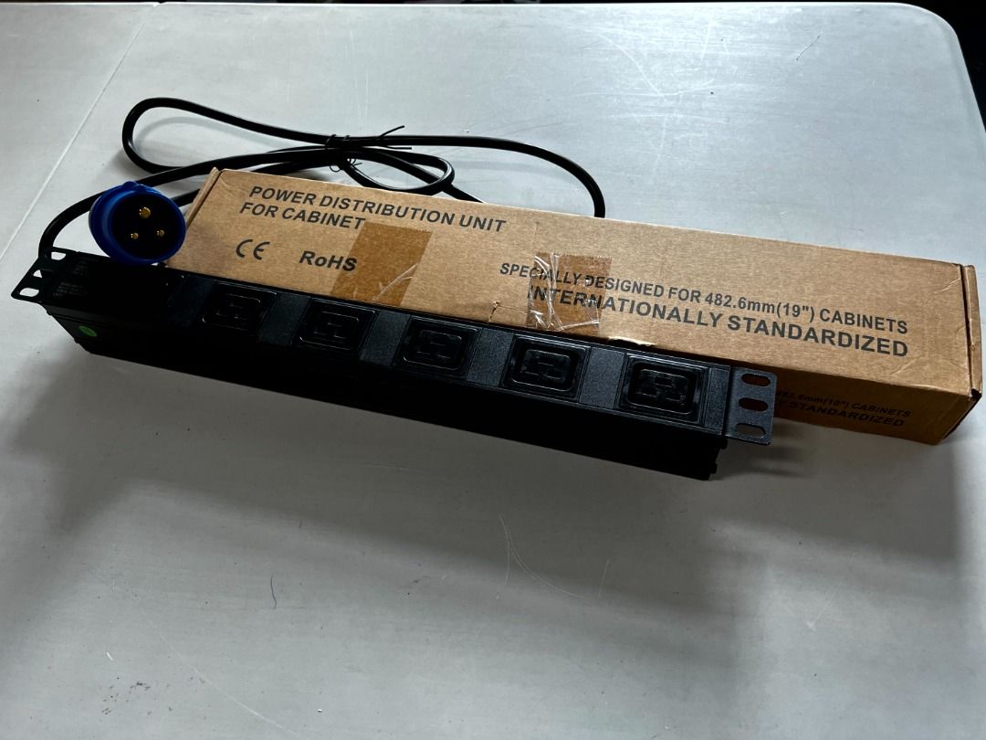 1U 6x C19 16A Horizontal PDU input 16A c-form male (5KVA to 8KVA UPS ...