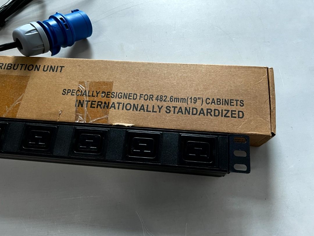 1U 6x C19 16A Horizontal PDU input 16A c-form male (5KVA to 8KVA UPS ...