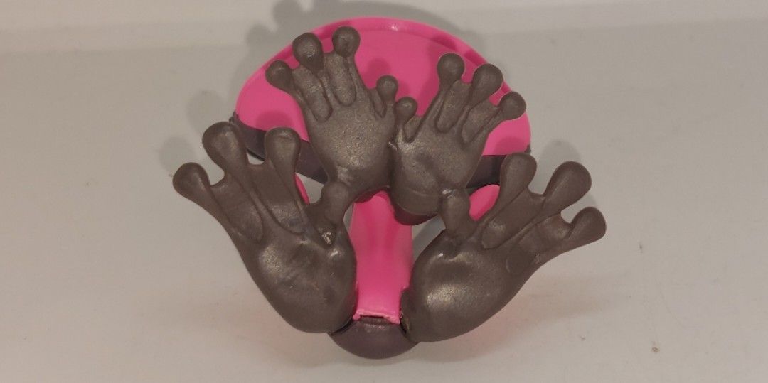 2014 Jollibee Kiddie Meal Rio 2 Gabi Frog Collectible Toy Figure Mcdo ...