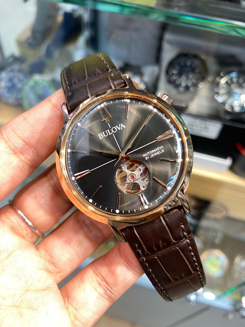 全新 行貨 有門市 BULOVA automatic watch 寶路華自動機械手錶 97A171 玫瑰金殻, 男裝, 手錶及配件, 手錶 ...
