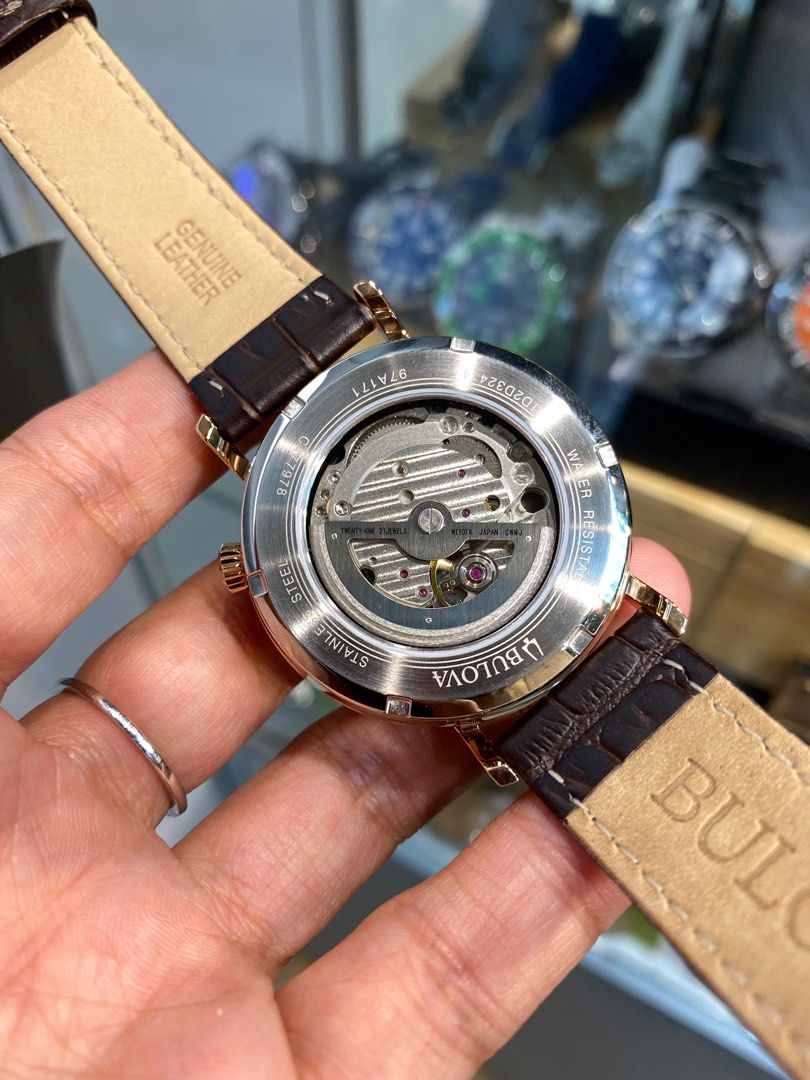全新 行貨 有門市 BULOVA automatic watch 寶路華自動機械手錶 97A171 玫瑰金殻, 男裝, 手錶及配件, 手錶 ...
