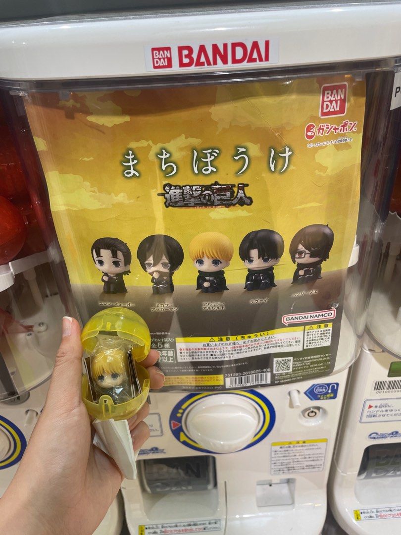 Attack on Titan AOT mini Armin figurine, Hobbies & Toys, Memorabilia ...