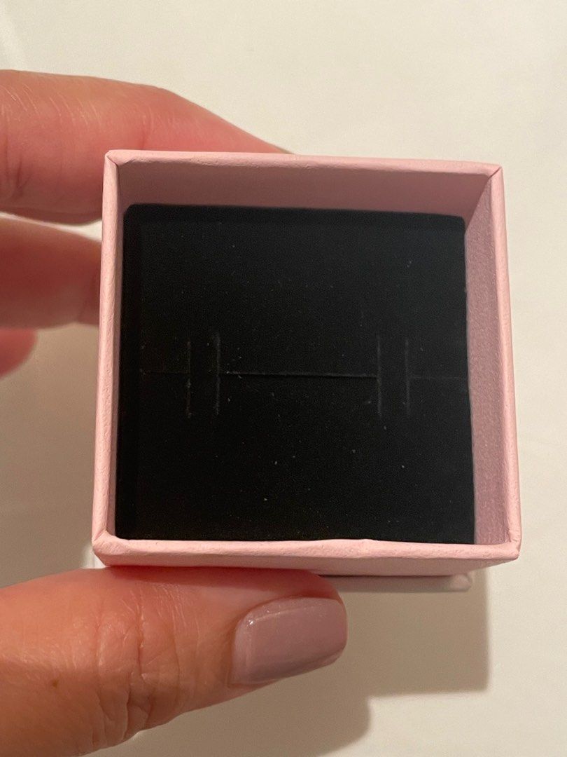 Authentic Pandora Box, Women's Fashion, Jewelry & Organizers, Accessory ...