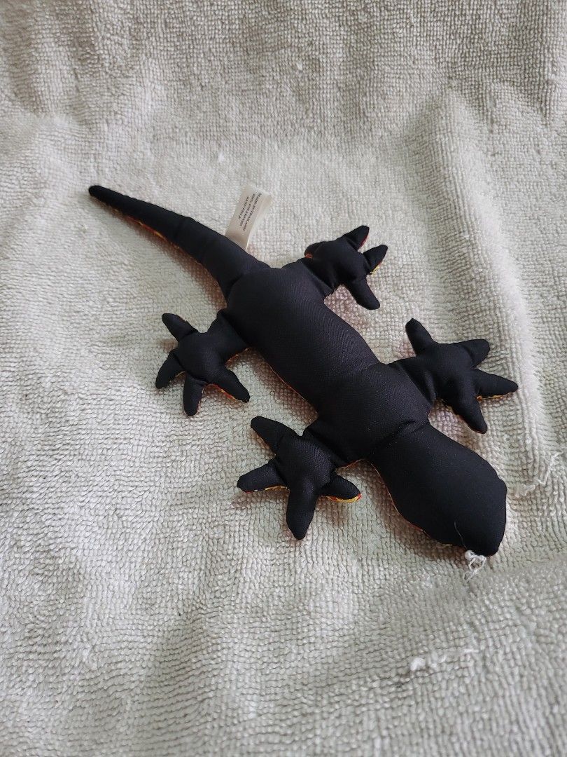 Beautiful Handmade Sand Filled Gecko Lizard Plush Toy / Paper Weight ...