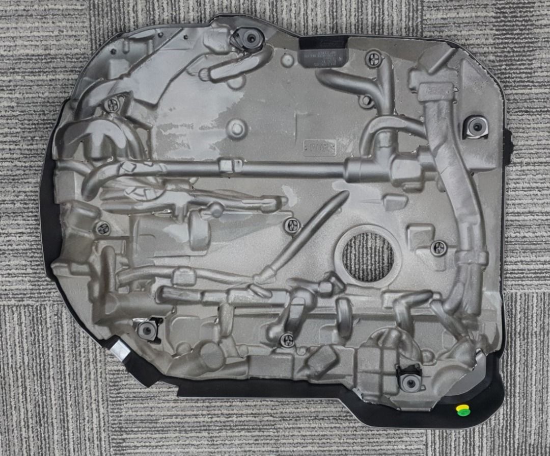 BMW B58 M-Performance engine cover, Car Accessories, Accessories on ...