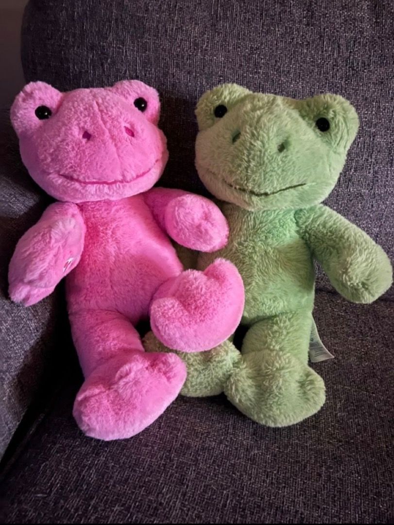 Build A Bear Frogs, Hobbies & Toys, Toys & Games on Carousell