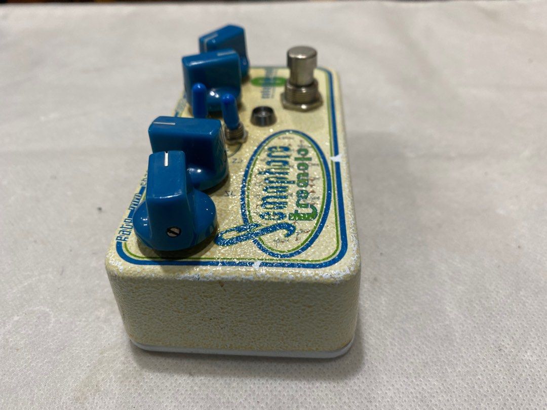 Catalinbread Semaphore Tap Tremolo Guitar Effects Pedal, Hobbies & Toys ...