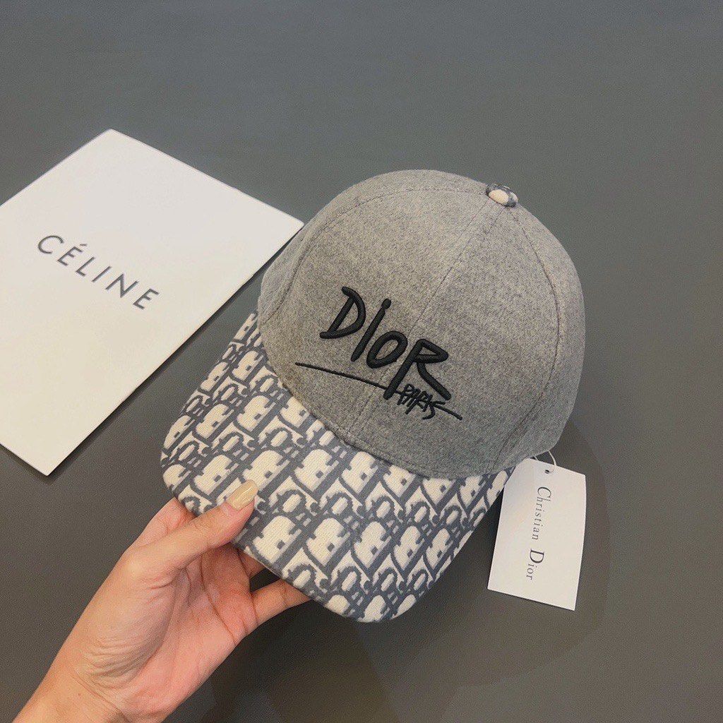 Christian Dior Premium Logo Caps (EXCLUSIVE), Men's Fashion, Watches ...